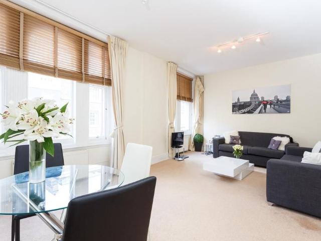 Hall Road, St John's Wood, London NW8, 2 bed flat to rent, £3,467 pcm | PrimeLocation