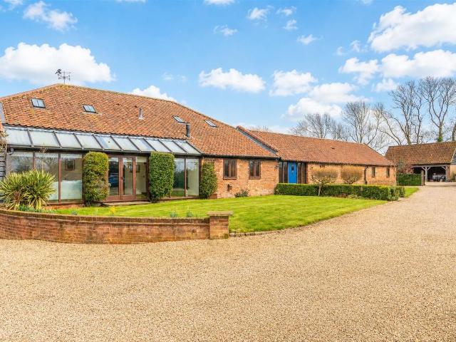 Hall Road, Welborne, Dereham NR20, 5 bed barn conversion to rent, £2,800 pcm | PrimeLocation