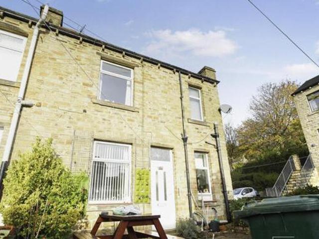 Hall Street, Huddersfield, 3 Bedroom End