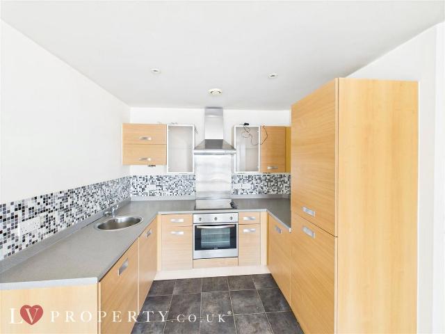 Hall Street, Jewellery Quarter, Birmingham B18, 2 bed flat to rent, £1,100 pcm | PrimeLocation