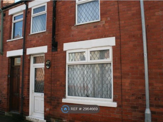 Hall Street, Mansfield NG18, 2 bed terraced house to rent, £790 pcm | PrimeLocation