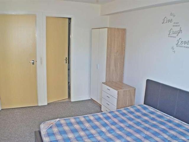 Hall Street, St. Helens, WA10