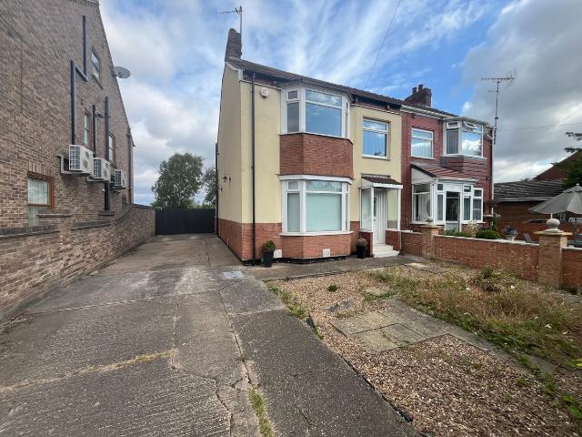 Hall Villa Lane, Doncaster DN5, 3 bed property to rent, £1,100 pcm | PrimeLocation