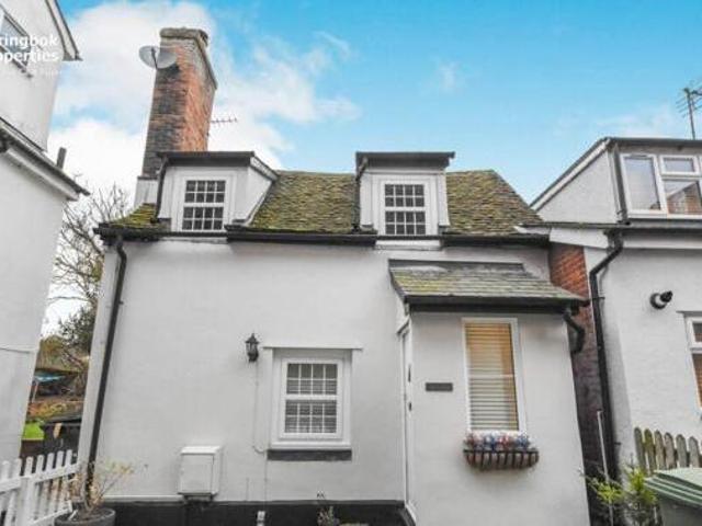 Hall Yard, Halstead, 2 Bedroom Semi detached