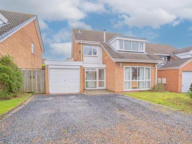 Hallcroft Way, Knowle, 4 Bedroom Detached