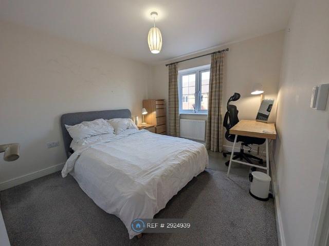 Hallam Drive, Nottingham NG12, Room to rent, £625 pcm | PrimeLocation