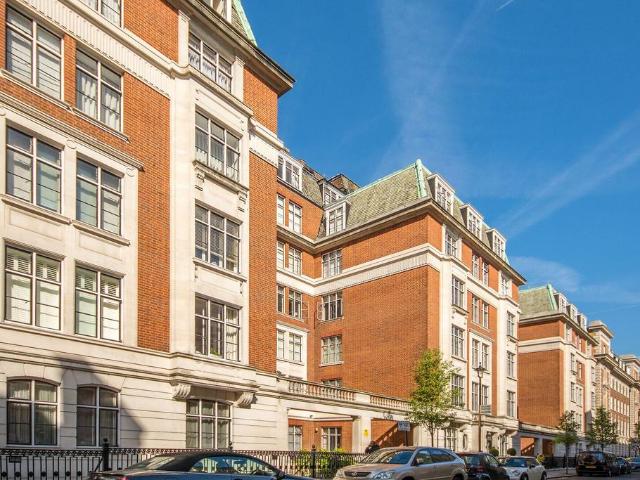 Hallam Street, Marylebone, London, W1W 1 bed flat to rent £2,817 pcm £650 pw