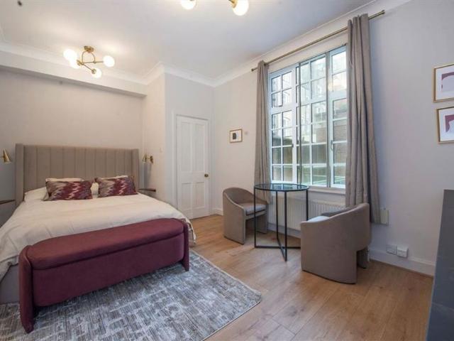 Hallam Street, W1W, London
