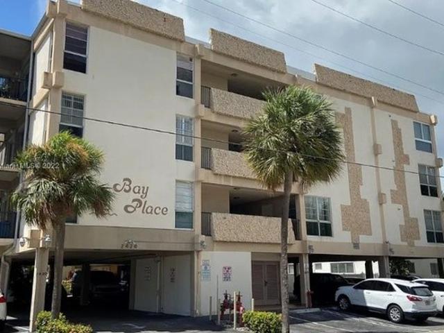 2420 Diana Dr Apt 306, Hallandale Beach, FL 33009