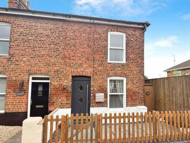Hallgate, Holbeach, 2 Bedroom End