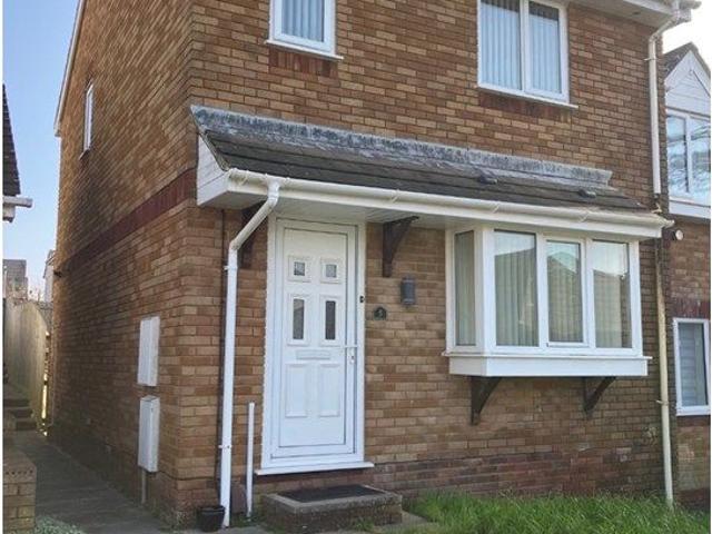 Hallett Close, Latchbrook, Saltash PL12, 3 bed semi detached house to rent, £1,300 pcm | PrimeLocation