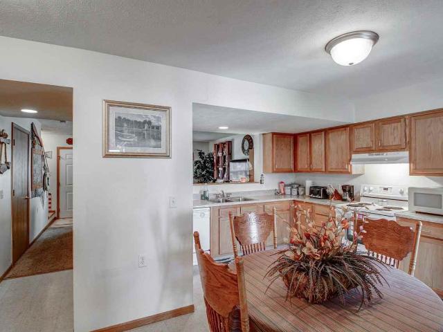 Hallet Crossing 1 Bedroom Apartment for Rent at 523 4th St, Michigan Center, MI 49254