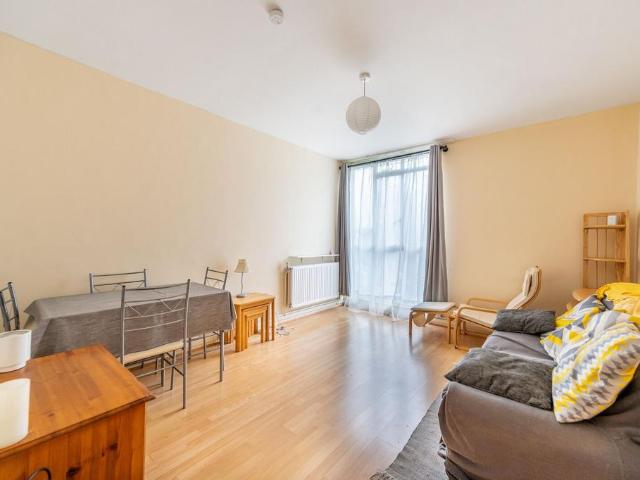Hallfield Estate, Bayswater, London, W2 1 bed flat to rent £2,000 pcm £462 pw