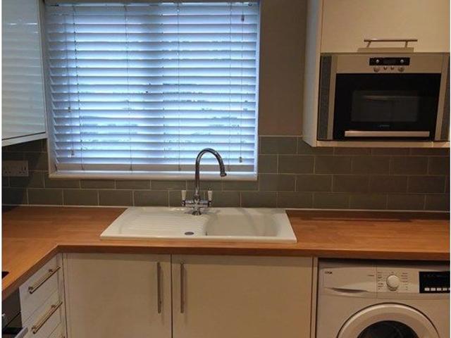 Hallington Close, Woking GU21, 2 bed flat to rent, £1,350 pcm | PrimeLocation