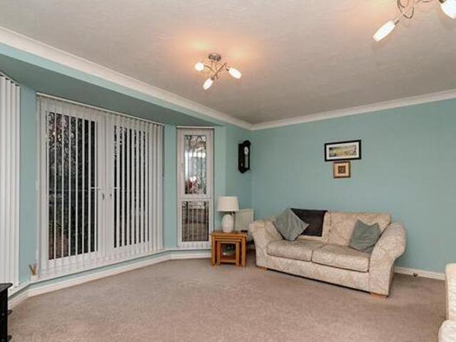 Halliard Court, Barquentine Place, 2 Bedroom Flat