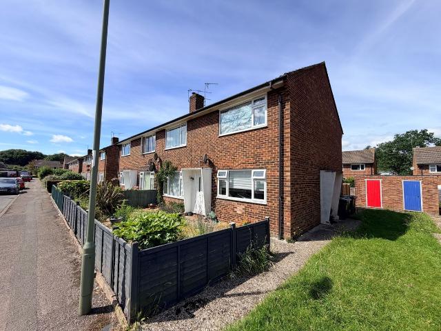 Halliday Close, Basingstoke RG21, 2 bed maisonette to rent, £1,150 pcm | PrimeLocation