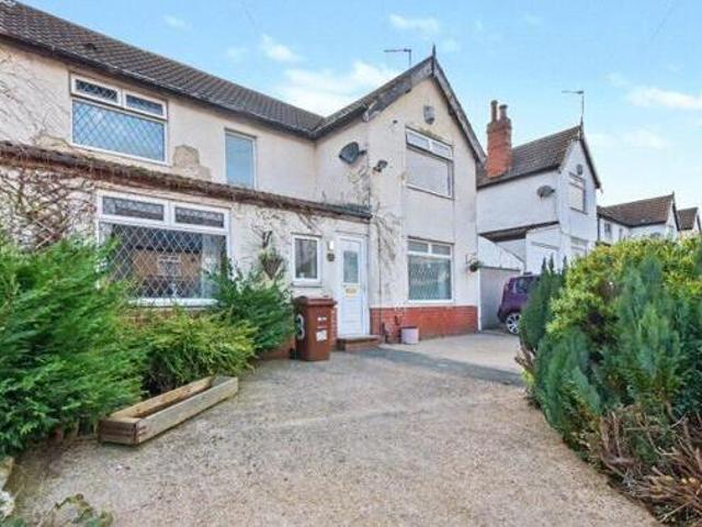 Halliday Grove, Leeds, 3 Bedroom Semi detached
