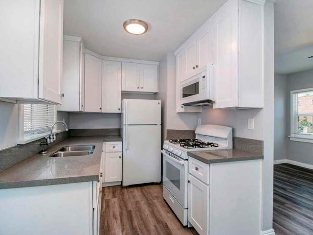 Hallmark Holdings, LLC 2 Bedroom Apartment for Rent at 3970 Florida St, San Diego, CA 92104 North Park
