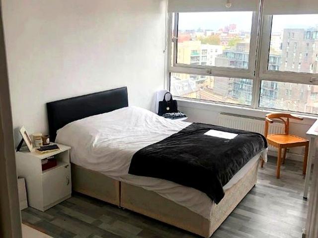 Hallsville Road, London E16, Room to rent, £866 pcm | PrimeLocation