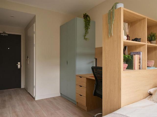 Hallsville Road, London E16, Studio to rent, £1,668 pcm | PrimeLocation