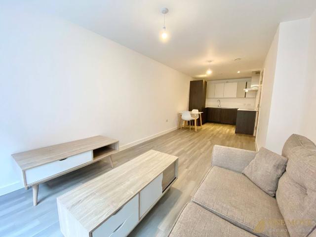 Halo House, Manchester M4, 1 bed flat to rent, £1,100 pcm | PrimeLocation
