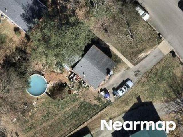 Halrose Ln