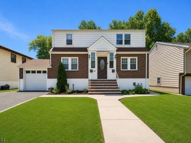 Halsey St, Union Twp, Home For Sale