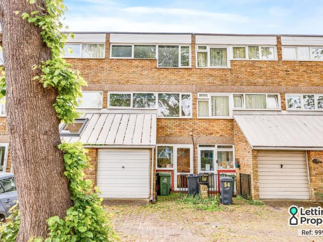 Halsmere Road, London, Greater London SE5, 3 bed terraced house to rent, £3,500 pcm | PrimeLocation