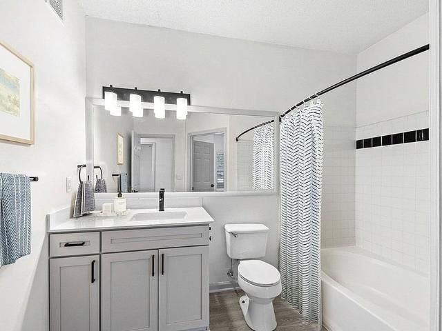 Halston Paces Crossing 1 Bedroom Apartment for Rent at 4300 Jimmy Carter Blvd, Norcross, GA 30093