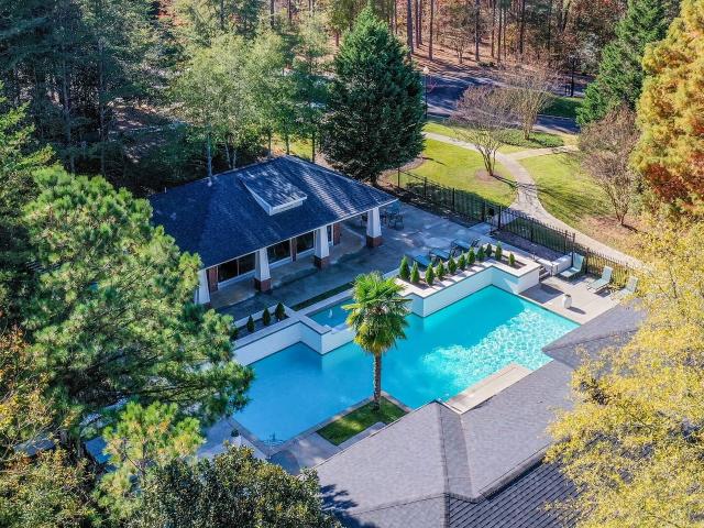 Halston Riverside 1 Bedroom Apartment for Rent at 1000 Duluth Hwy, Lawrenceville, GA 30043
