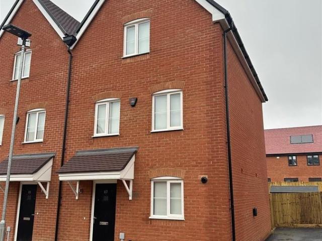 Hart Road, Whiteley, Fareham SO30, 3 bed semi detached house to rent, £1,750 pcm | PrimeLocation
