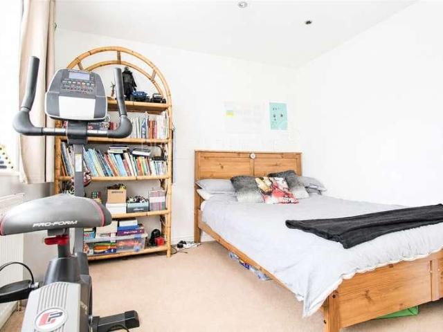 Harte Road, Hounslow, TW3
