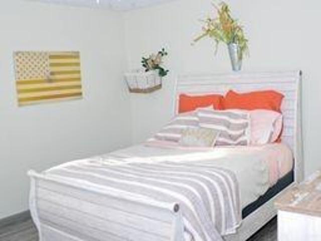 Hartford @ 10th 3 Bedroom Apartment for Rent at 7402 Nw 10th St, Oklahoma City, OK 73127 Greenvale