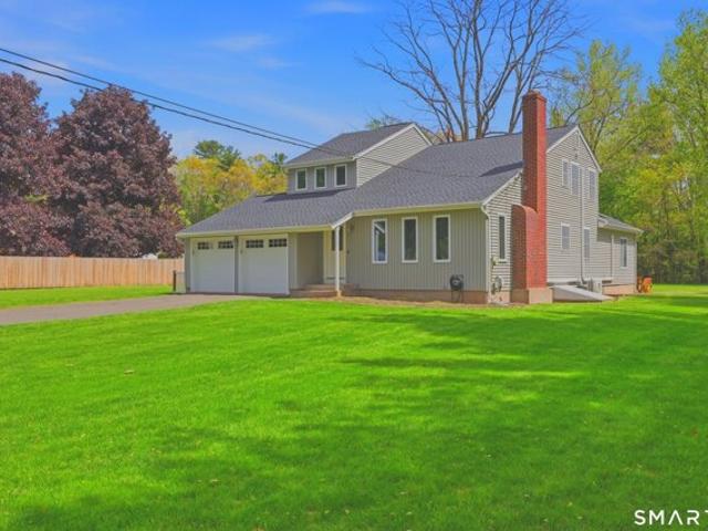 Hartford Ave, East Granby, Home For Sale