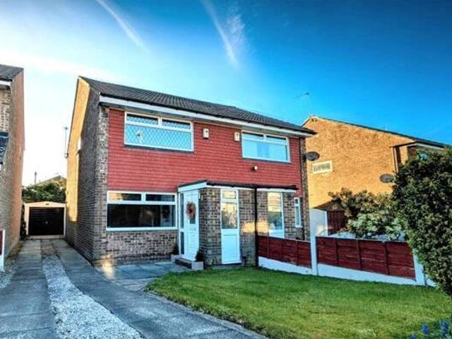 Hartford Avenue, Heywood, 2 Bedroom Semi detached