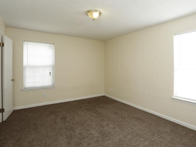 Hartford Commons 1 Bedroom Apartment for Rent at 3201 Eden St, Pascagoula, MS 39581