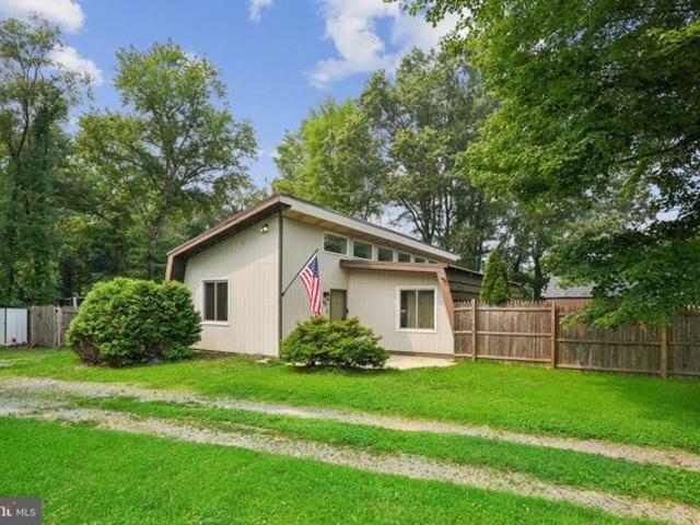 Hartford Rd, Mount Laurel, Home For Sale