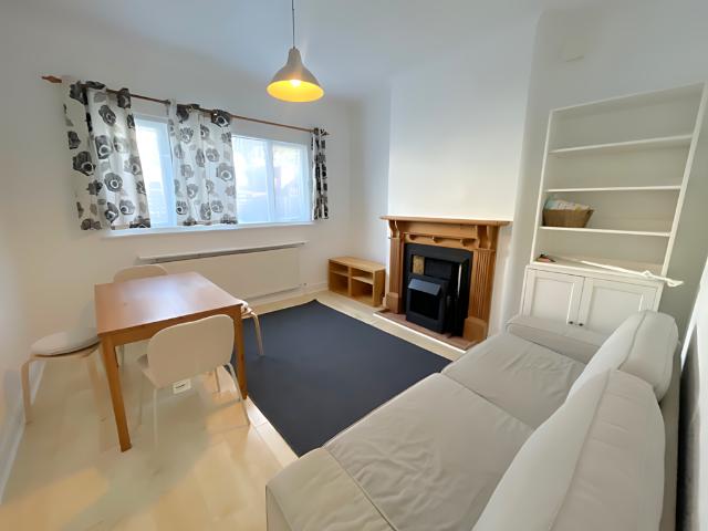 Hartfield Crescent, Wimbledon, SW19 1 bed ground floor flat to rent £1,800 pcm £415 pw
