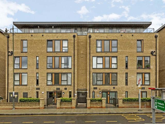 Hartfield Road, Wimbledon SW19, 1 bed flat to rent, £2,150 pcm | PrimeLocation