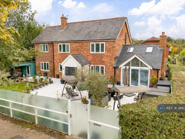 Hartfield Road, Forest Row, RH18 6 bed detached house to rent £5,150 pcm £1,188 pw