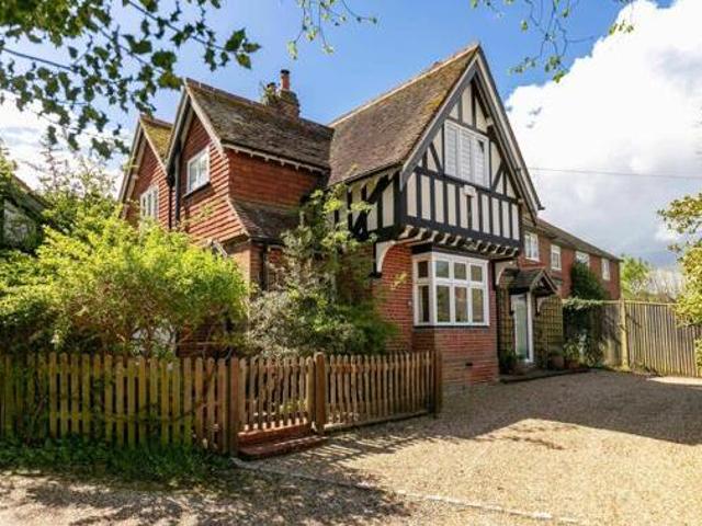 Hartfield Road, Forest Row, 3 Bedroom Cottage