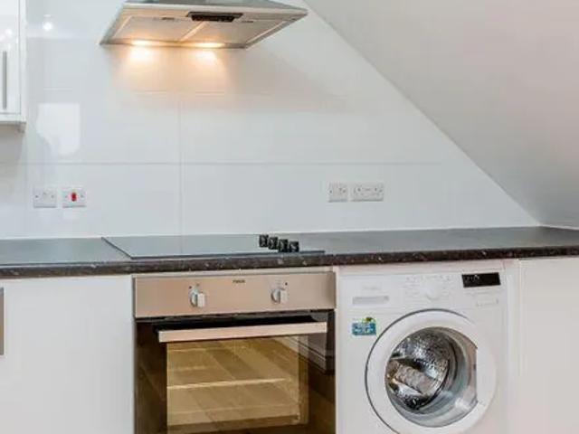 Hartham Road, London, N7 9JU, United Kingdom | 2 bed apartment for rent #140398032 | Rentberry