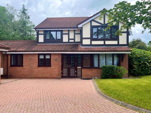 Hartington Close, Dorridge, Solihull. 5 bed detached house to rent £3,495 pcm £807 pw