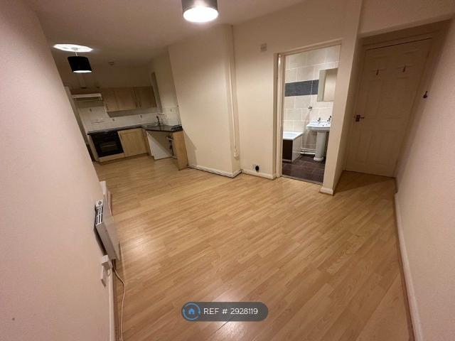 Hartington Road, Gloucester GL1, 1 bed flat to rent, £775 pcm | PrimeLocation