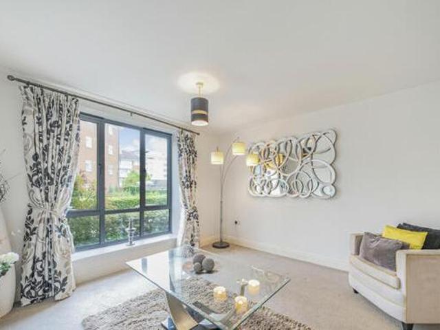 Hartington Road, Ealing, 1 Bedroom Apartment