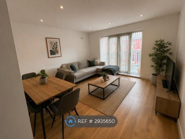Hartington Road, West Derby, Liverpool L12, 2 bed flat to rent, £900 pcm | PrimeLocation