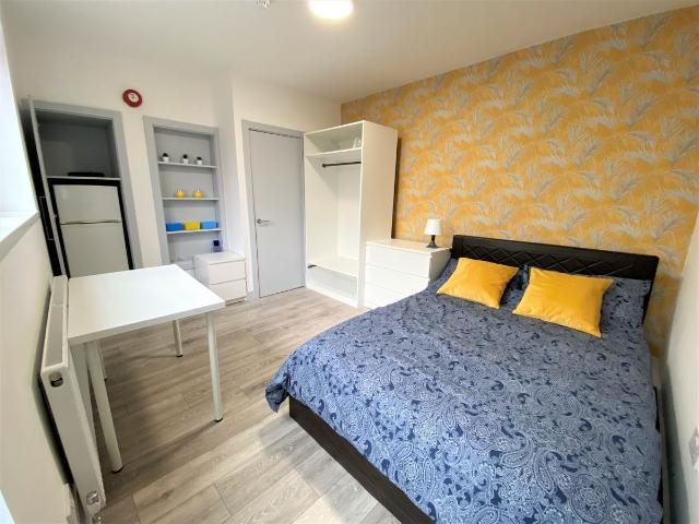 Hartington Road, West Ealing, London W13, Room to rent, £1,100 pcm | PrimeLocation