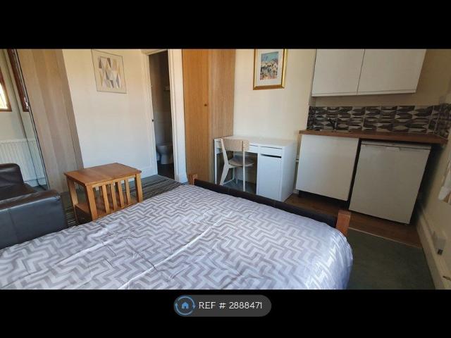 Hartington Street, Derby DE23, Studio to rent, £600 pcm | PrimeLocation