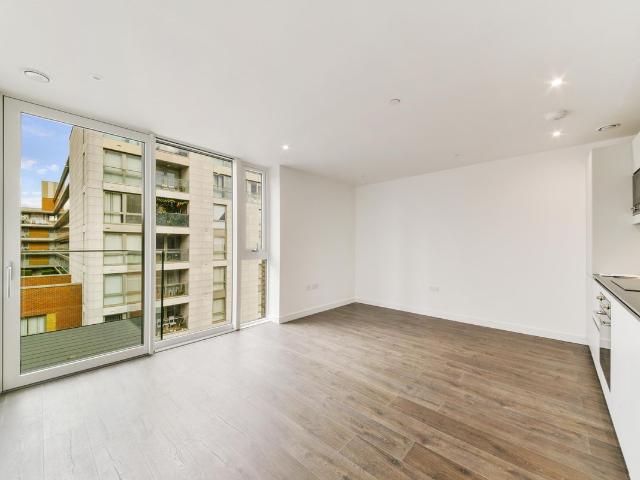 Hartingtons Court, Coster Avenue, London N4, 1 bed flat to rent, £2,350 pcm | PrimeLocation