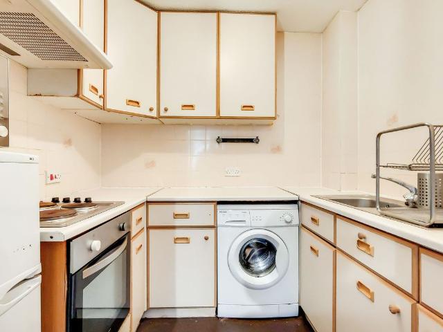Harton Street, Harton Lodge Harton Street SE8, 1 bed flat to rent, £1,500 pcm | PrimeLocation